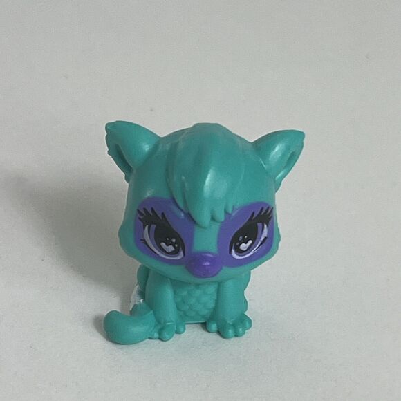 Zuru | Toys | Blue Wilder Wings Swirly Lamoor Hatchimals Rare Vintage ...